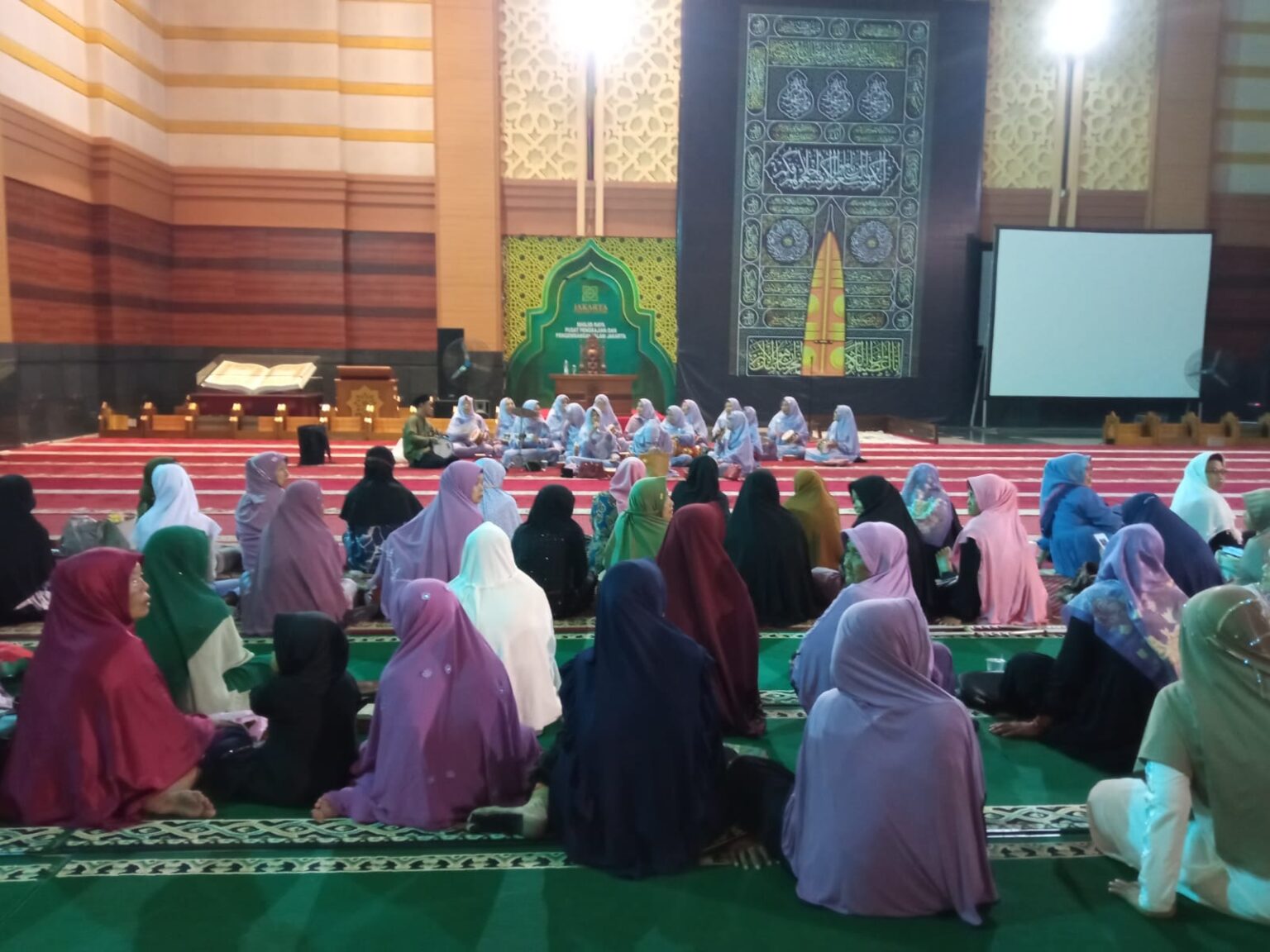 Membentuk Ketahanan Keluarga: Antara Janda, Otak, dan Ngorok – Salimah ...